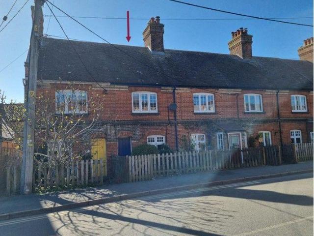 2 bedroom terraced house for sale