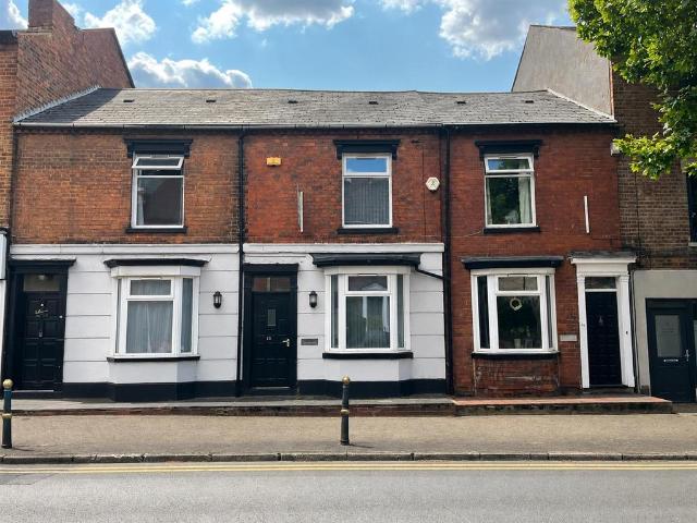 2 bedroom terraced house for sale