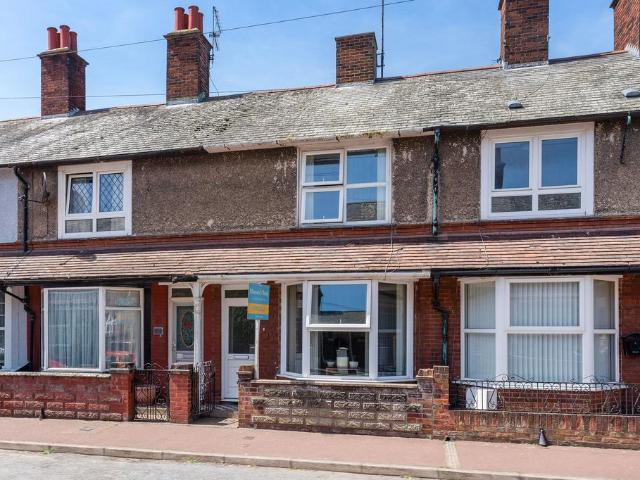 2 bedroom terraced house for sale