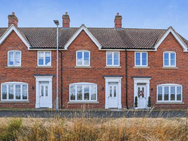2 bedroom terraced house for sale