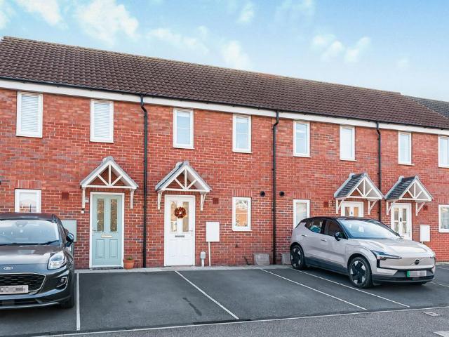 2 bedroom terraced house for sale