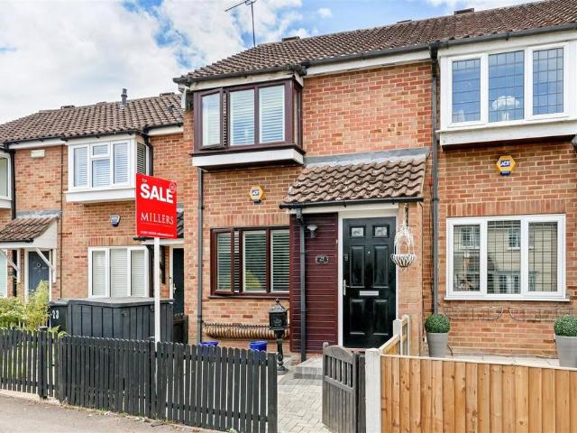 2 bedroom terraced house for sale