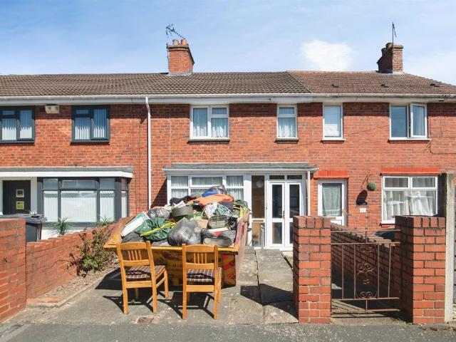 2 bedroom terraced house for sale