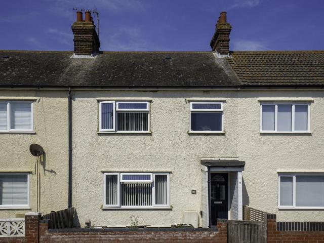 2 bedroom terraced house for sale