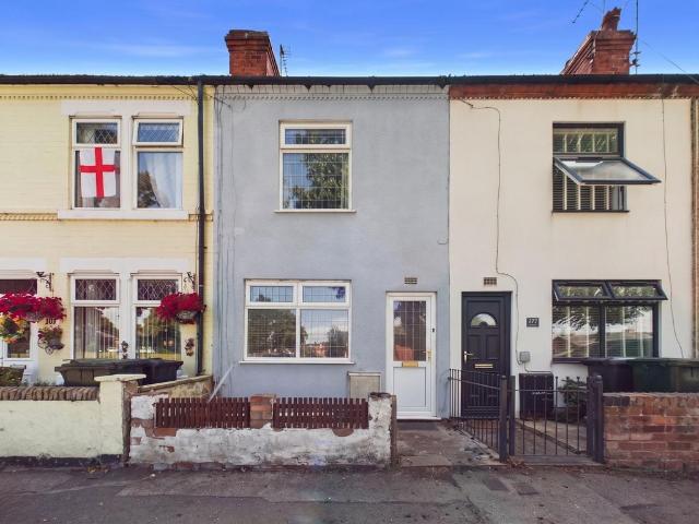 2 bedroom terraced house for sale