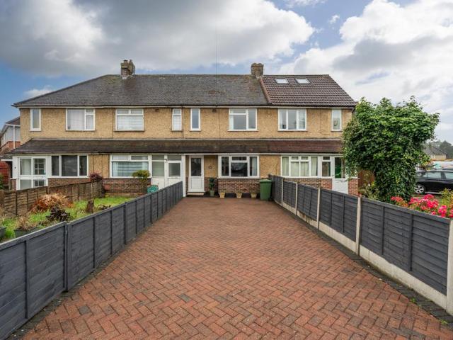 2 bedroom terraced house for sale