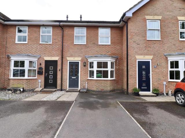 2 bedroom terraced house for sale