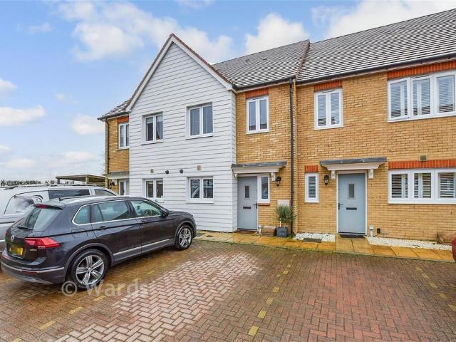 2 bedroom terraced house for sale
