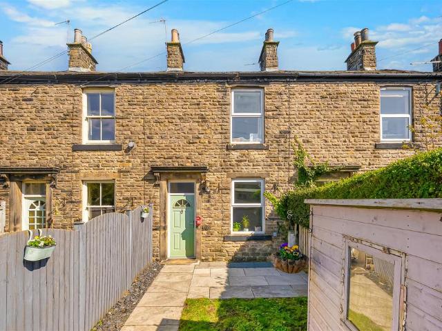 2 bedroom terraced house for sale