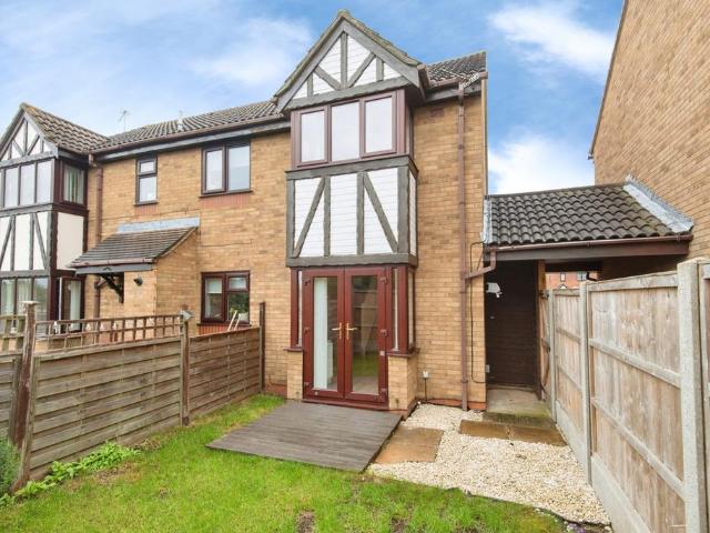 2 bedroom terraced house for sale