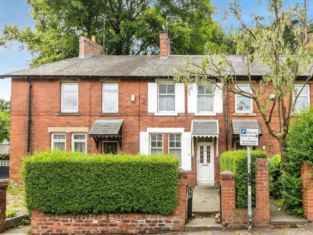2 bedroom terraced house for sale