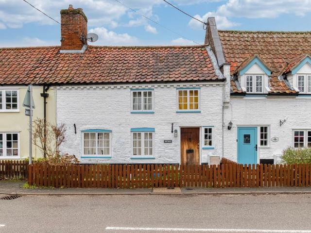 2 bedroom terraced house for sale