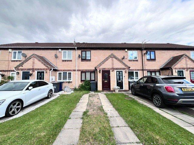 2 bedroom terraced house for sale
