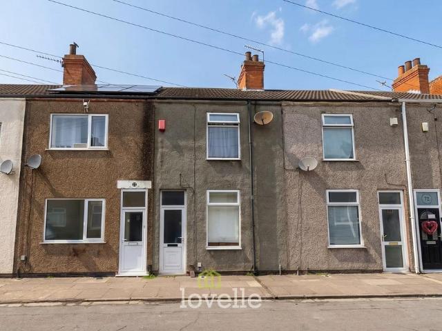 2 bedroom terraced house for sale