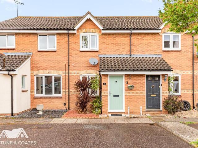 2 bedroom terraced house for sale
