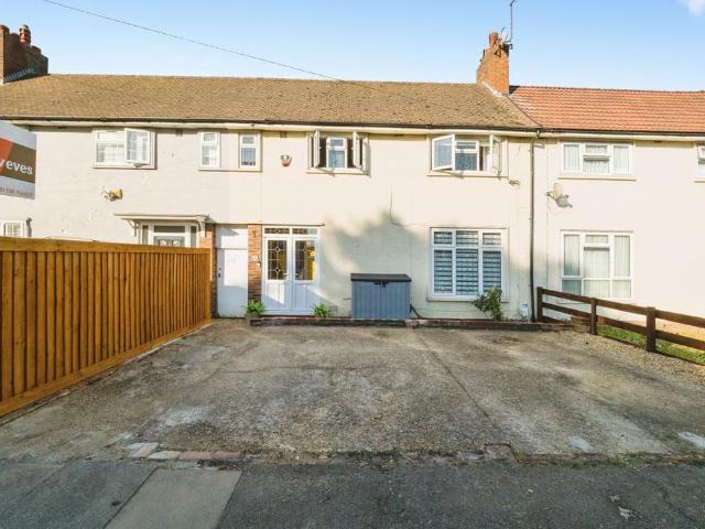 2 bedroom terraced house for sale