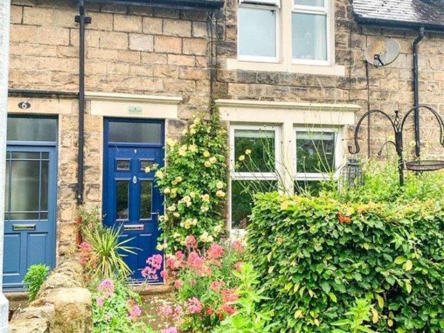 2 bedroom terraced house for sale
