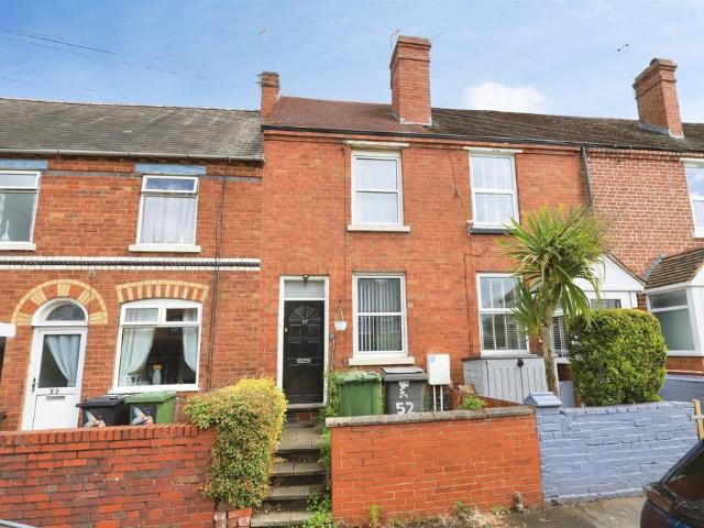 2 bedroom terraced house for sale