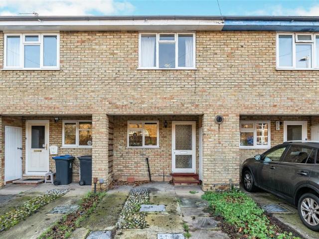 2 bedroom terraced house for sale