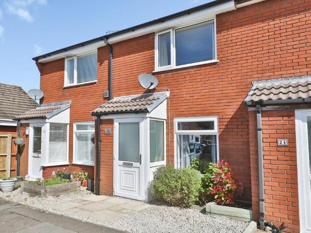 2 bedroom terraced house for sale