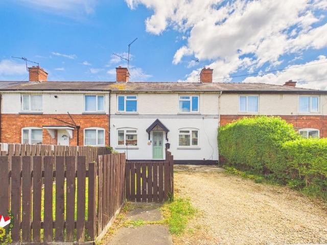 2 bedroom terraced house for sale