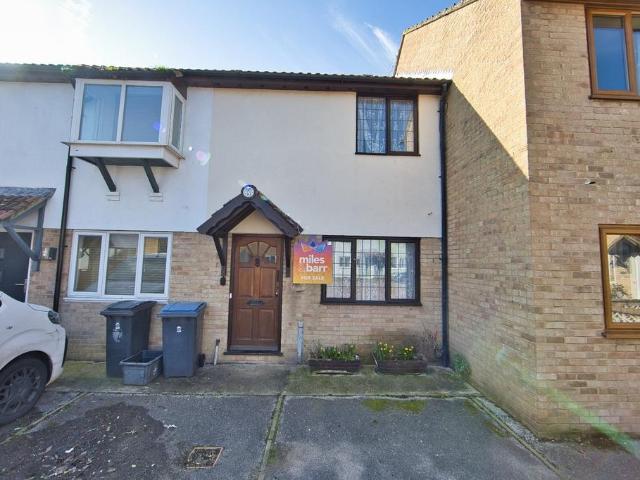 2 bedroom terraced house for sale