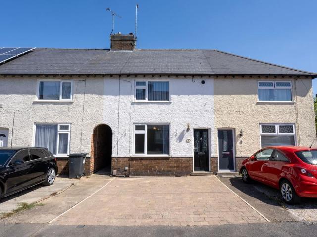 2 bedroom terraced house for sale