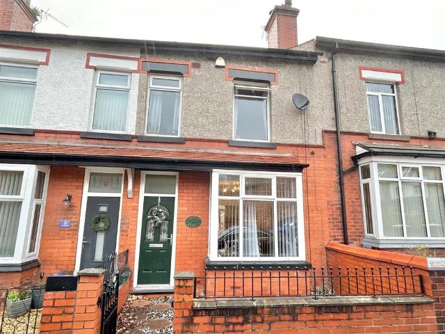 2 bedroom terraced house for sale