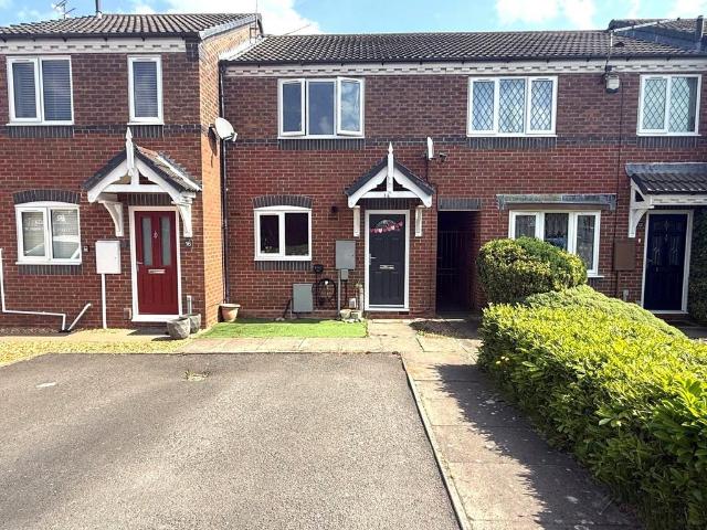 2 bedroom terraced house for sale