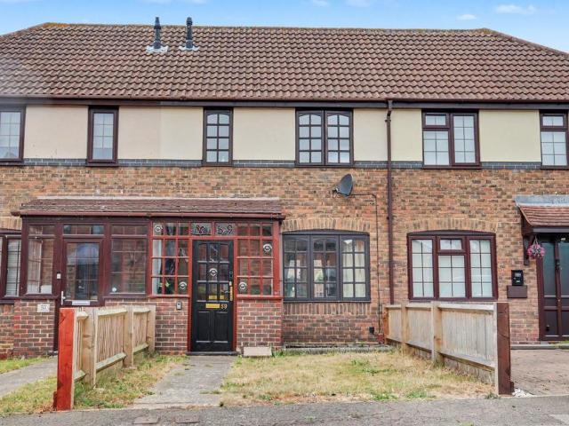 2 bedroom terraced house for sale
