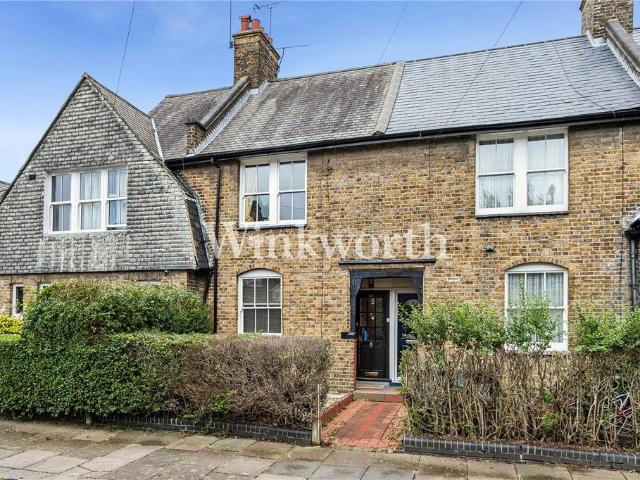 2 bedroom terraced house for sale