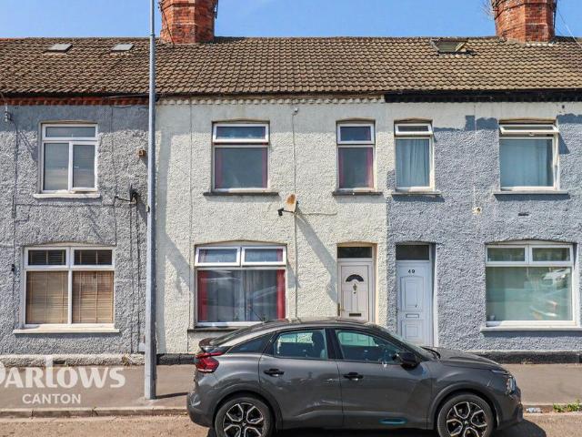 2 bedroom terraced house for sale
