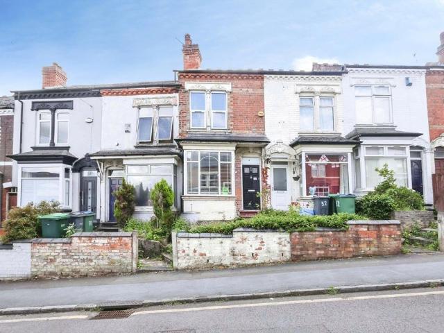 2 bedroom terraced house for sale