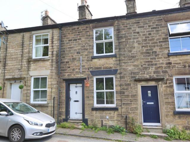 2 bedroom terraced house for sale