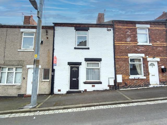 2 bedroom terraced house for sale