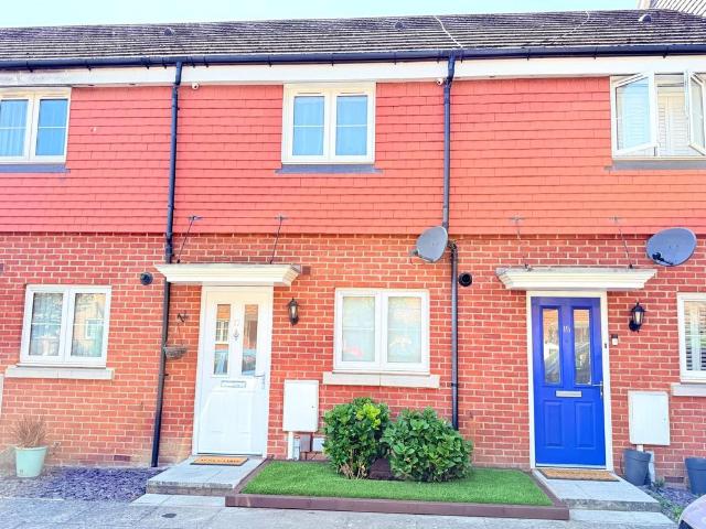 2 bedroom terraced house for sale