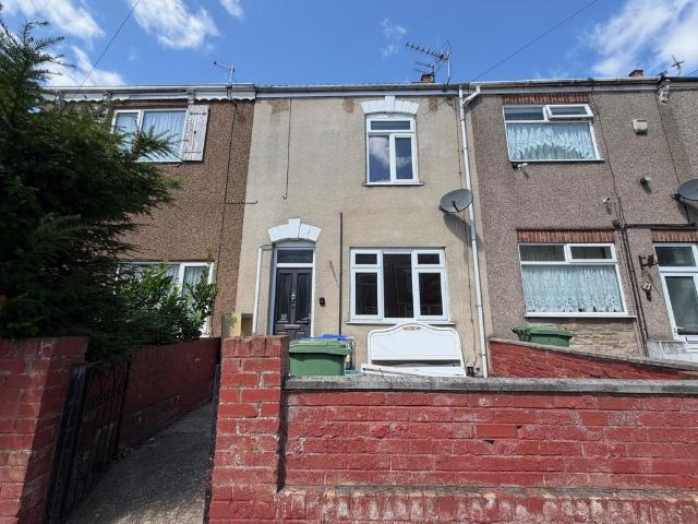 2 bedroom terraced house for sale