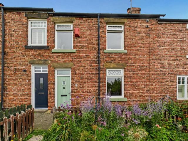 2 bedroom terraced house for sale
