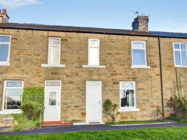 2 bedroom terraced house for sale
