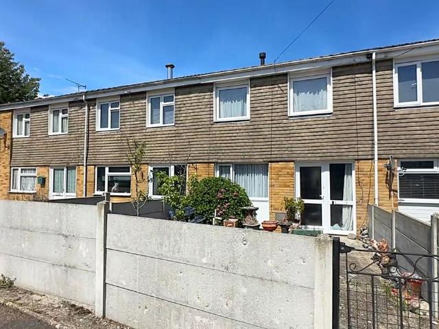 2 bedroom terraced house for sale