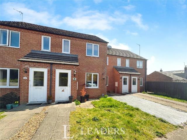 2 bedroom terraced house for sale