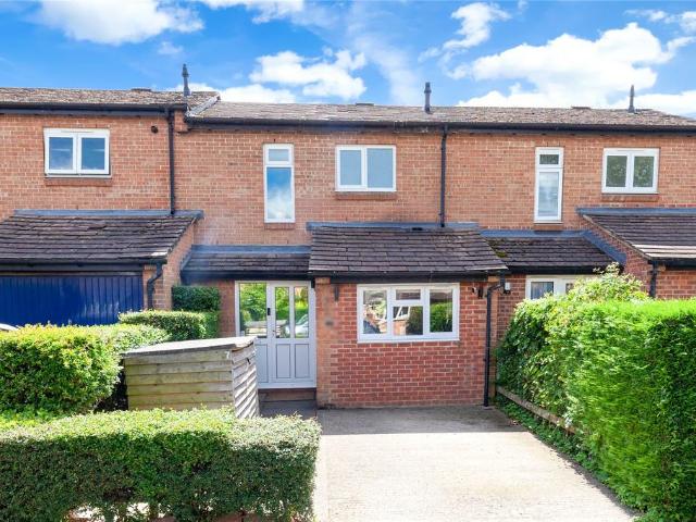2 bedroom terraced house for sale