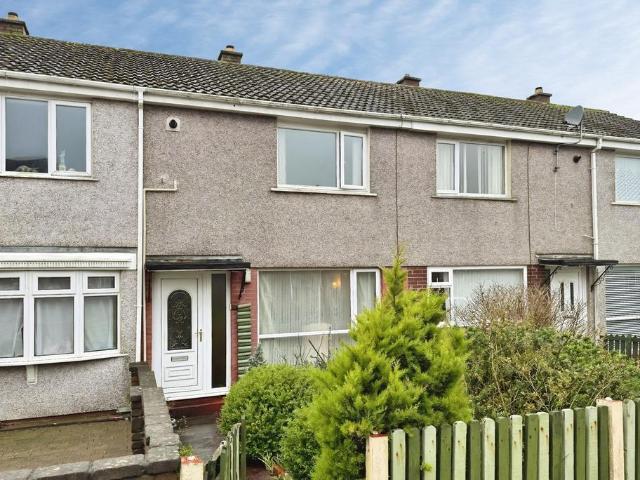 2 bedroom terraced house for sale
