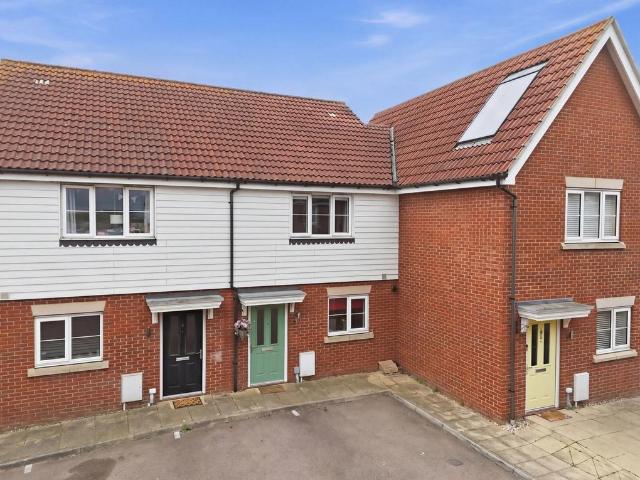 2 bedroom terraced house for sale