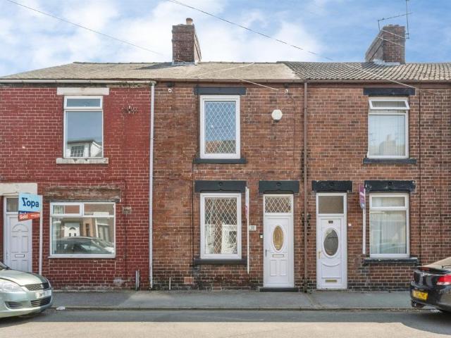 2 bedroom terraced house for sale
