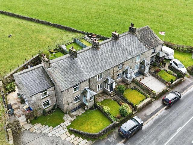 2 bedroom terraced house for sale