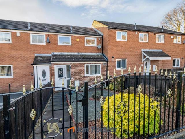 2 bedroom terraced house for sale