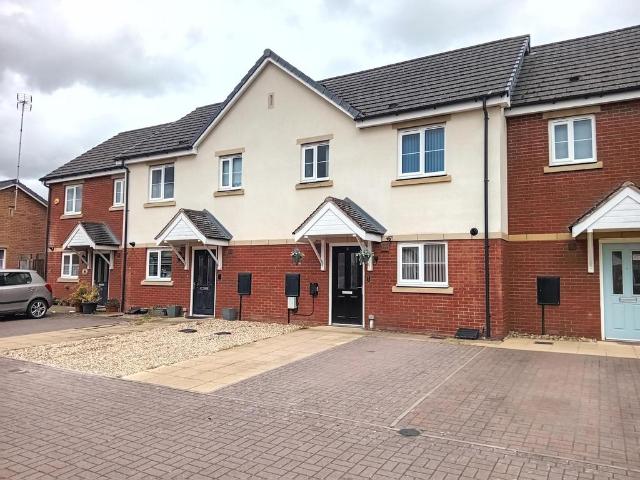 2 bedroom terraced house for sale