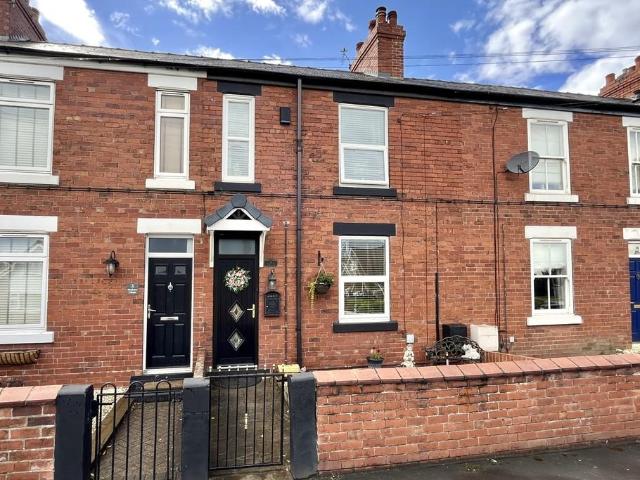 2 bedroom terraced house for sale