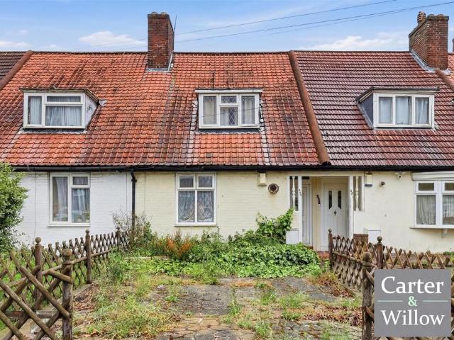 2 bedroom terraced house for sale
